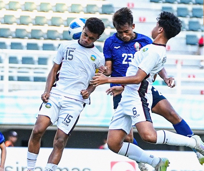 Campuchia thua sốc Timor-Leste, choáng với dàn cầu thủ nhập tịch của Philippines ở giải U19 ĐNÁ