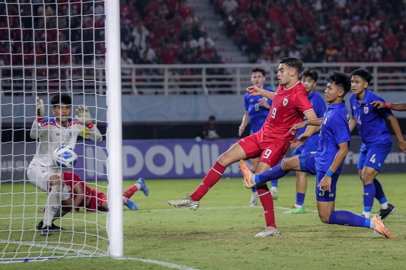 Cột dọc hóa người hùng, chủ nhà Indonesia vô địch U19 ĐNÁ