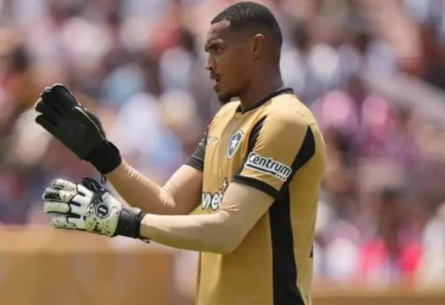 John Victor: Ngôi sao hứa hẹn nâng tầm khung gỗ Man United