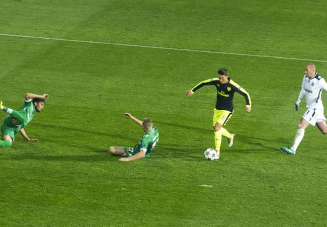 Top 20 pha solo ghi bàn đẹp nhất 2016