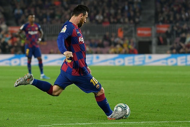 Lionel Messi xứng danh Vua sút phạt