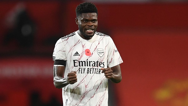 Bạn thân xác nhận, Thomas Partey sắp có đối tác “cực chất”