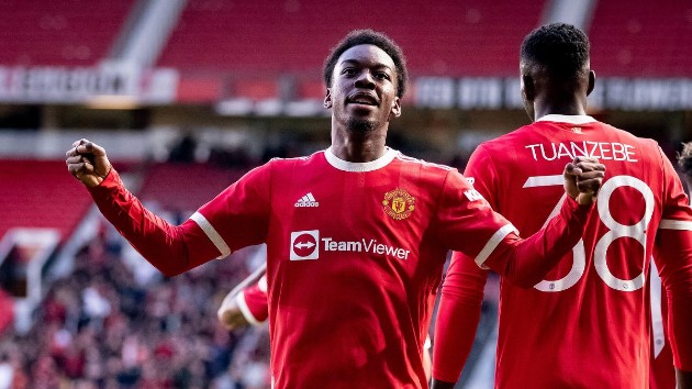 Ben Thornley đã sai, ngôi sao thế hệ mới cần phải rời khỏi Man Utd