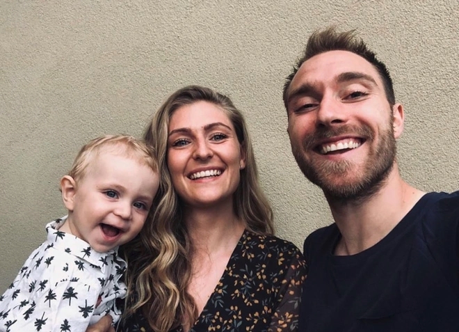 Người vợ bên Eriksen 10 năm