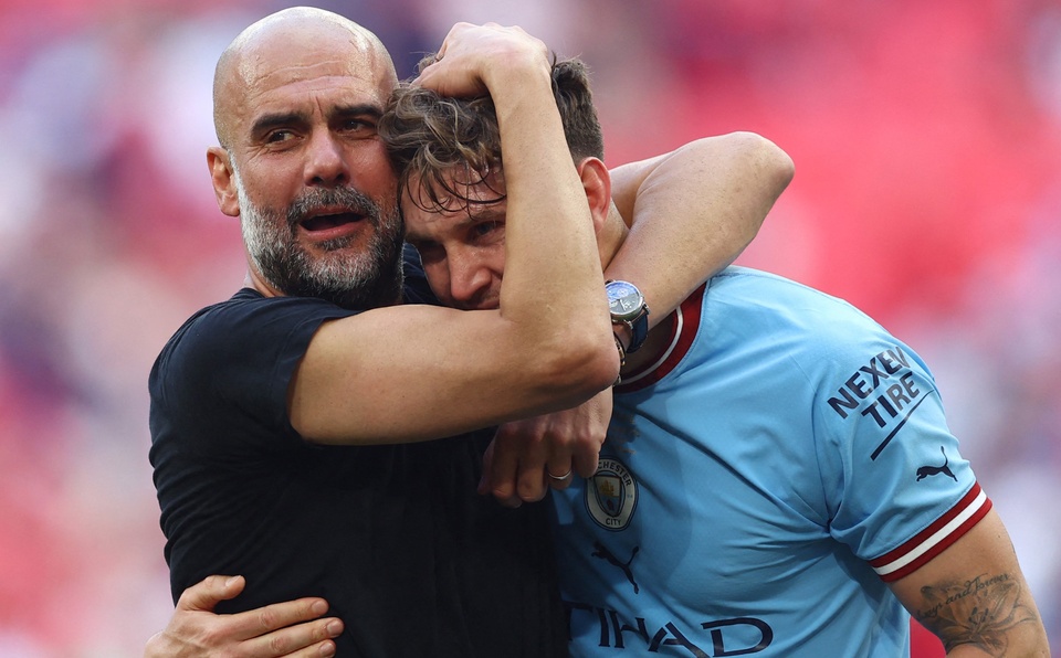 Pep Guardiola đi vào lịch sử