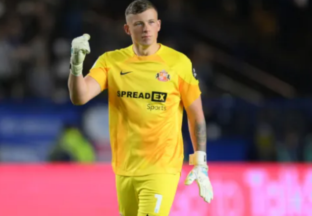 Liverpool nhắm thủ môn đẳng cấp ở Championship