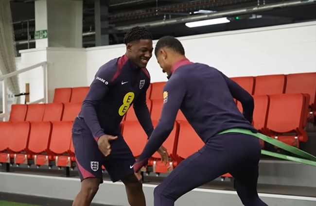 Mainoo - Rashford dính như sam; Không thể cản Bellingham