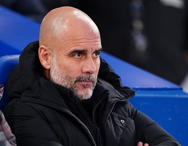 Guardiola lấy Liverpool làm bài học