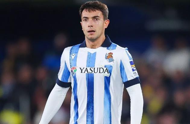 Arsenal gửi lời đề nghị đến Real Sociedad