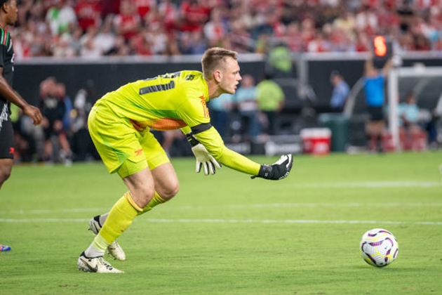 CHÍNH THỨC! Karl Hein rời Arsenal, tới Real Valladolid