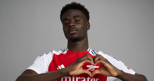 X từ chối tiết lộ vị trí của kẻ phân biệt chủng tộc với Saka