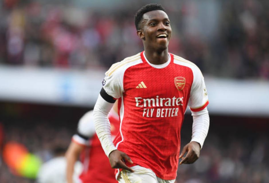 Lý do Nottingham Forest phải trả giá cao cho Nketiah