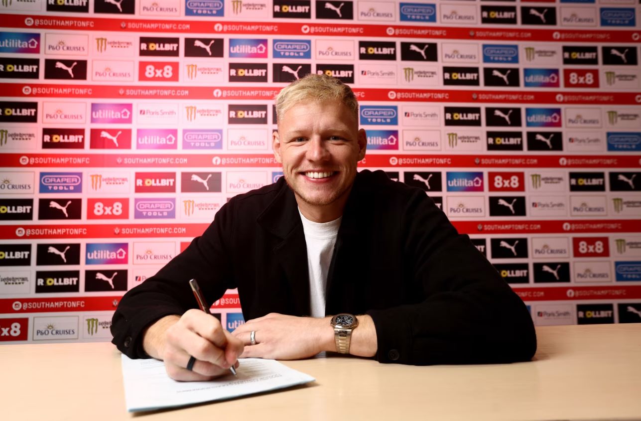 CHÍNH THỨC! Ramsdale rời Arsenal, ra mắt Southampton