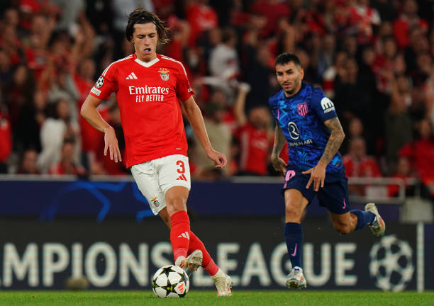 Rất nhanh chóng, Man Utd đã nhận ra sai lầm với Alvaro Carreras