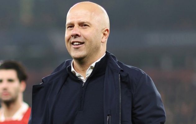 Steve Nicol bị sốc trước thống kê trận Liverpool vs Leverkusen