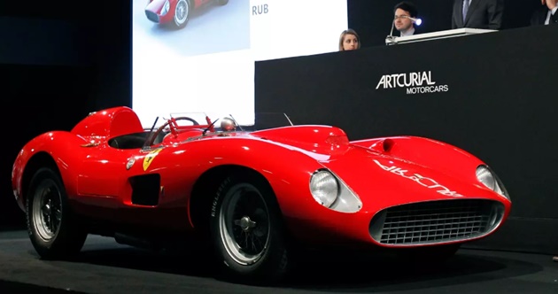 Lionel Messi và chiếc Ferrari đắt giá hơn mức lương một mùa giải của ...