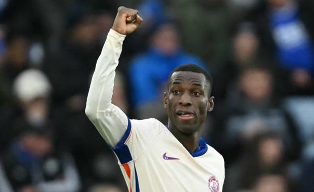 Trò cưng thăng hoa, Enzo Maresca vẫn gửi lời cảnh báo