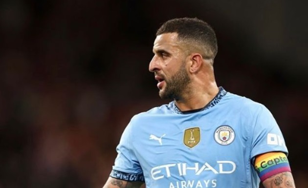 Đã đến lúc Man City tìm người thay thế Kyle Walker