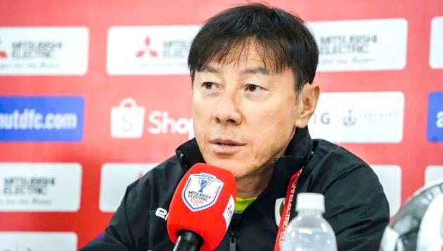 Những lời bào chữa hợp lý của HLV Shin Tae-yong