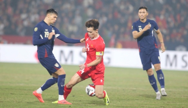 Supachok quá thiếu fair-play, tuyển Thái Lan tự chuốc lấy thất bại