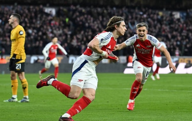 5 điểm nhấn Wolves 0-1 Arsenal: Thẻ đỏ đầy tranh cãi của Lewis-Skelly ...