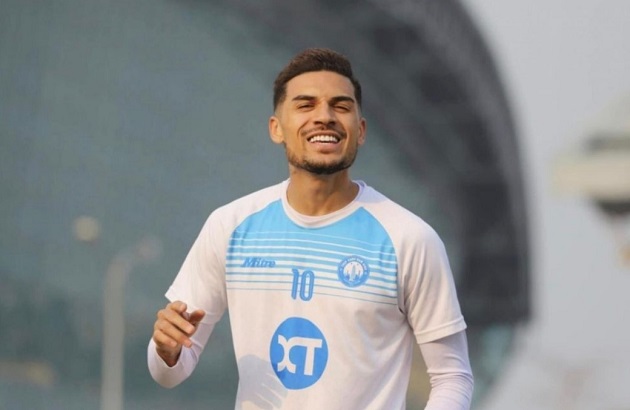 Những điều ít biết về Hendrio, ngoại binh sắp nhập tịch Việt Nam