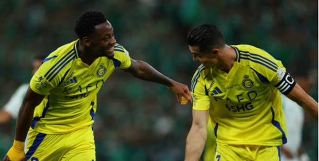 Ronaldo truyền lửa, tân binh tỏa sáng giúp Al Nassr vượt khó