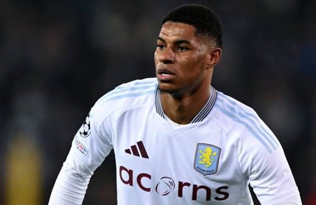 M.U ra giá để tống khứ Marcus Rashford