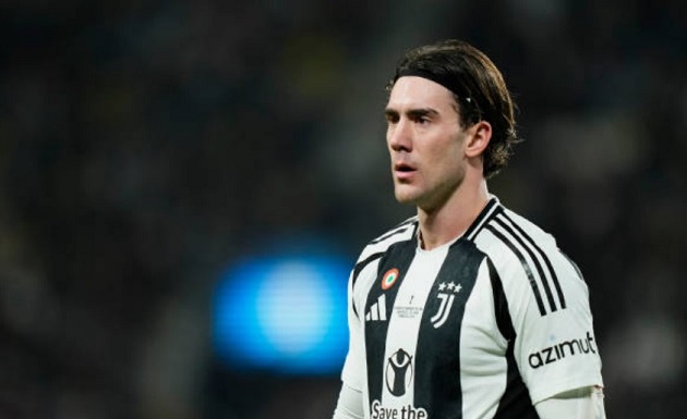 Juventus đưa Vlahovic ra trao đổi, Man Utd gật đầu