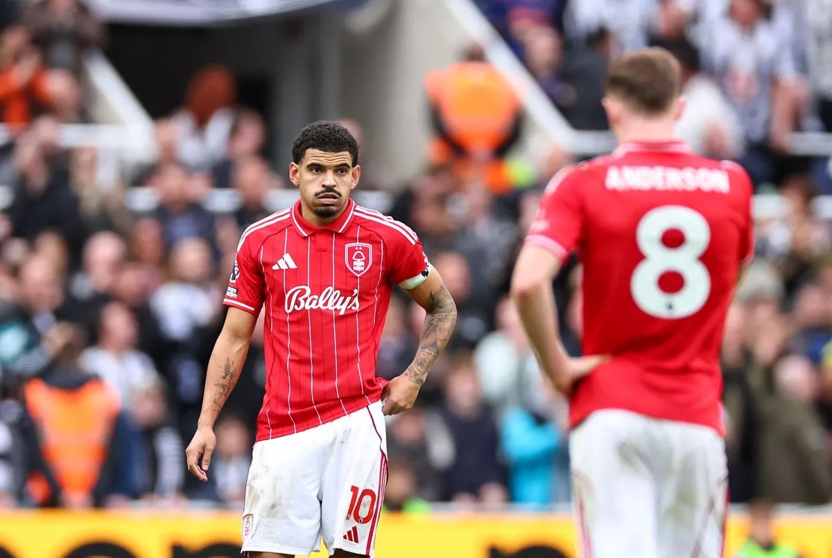 Man Utd nhắm Anderson, Forest lo mất cả Gibbs-White