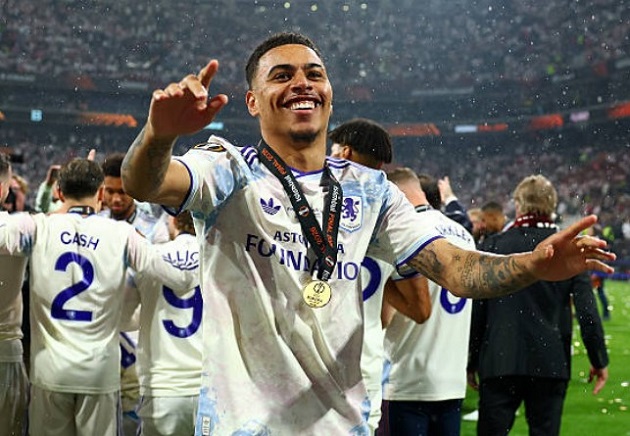 Arteta giục Arsenal chốt nhanh vụ Morgan Rogers
