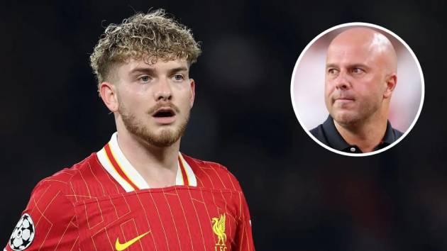 Micah Richards khuyên Liverpool giữ Harvey Elliott hoặc cho mượn