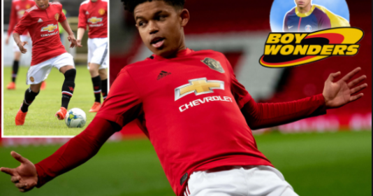 Với sao mai 17 tuổi, Man Utd sẽ chẳng cần mua Jadon Sancho?