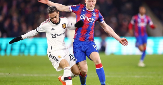 Màu mè, gây sự với đội trưởng - thảm họa của Man Utd ở Selhurst Park
