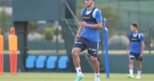 Phản ứng của tuyển trạch viên Man United khi 'xem giò' Ali Sahin Yilmaz