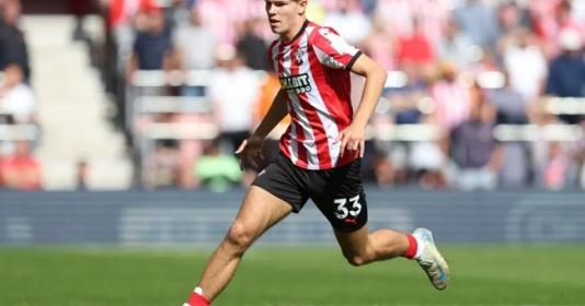 Chuyển nhượng tối 23/09: Man Utd nhận gáo nước lạnh; Alexander-Arnold ...