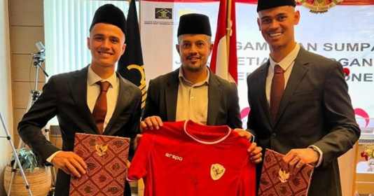 Indonesia nhập tịch tràn lan, mất 24 ngày cho 2 cầu thủ, đắt gấp đôi ...