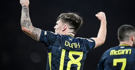 2 sao trẻ đột phá của Liverpool đang bùng nổ