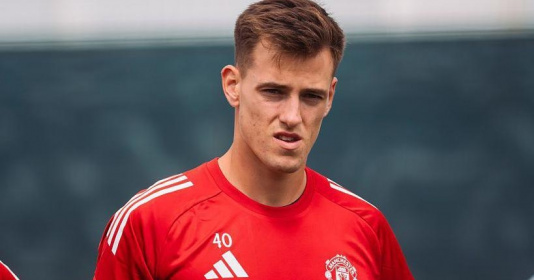 Bán đứt Radek Vitek, MU ráo riết săn thủ môn dự bị